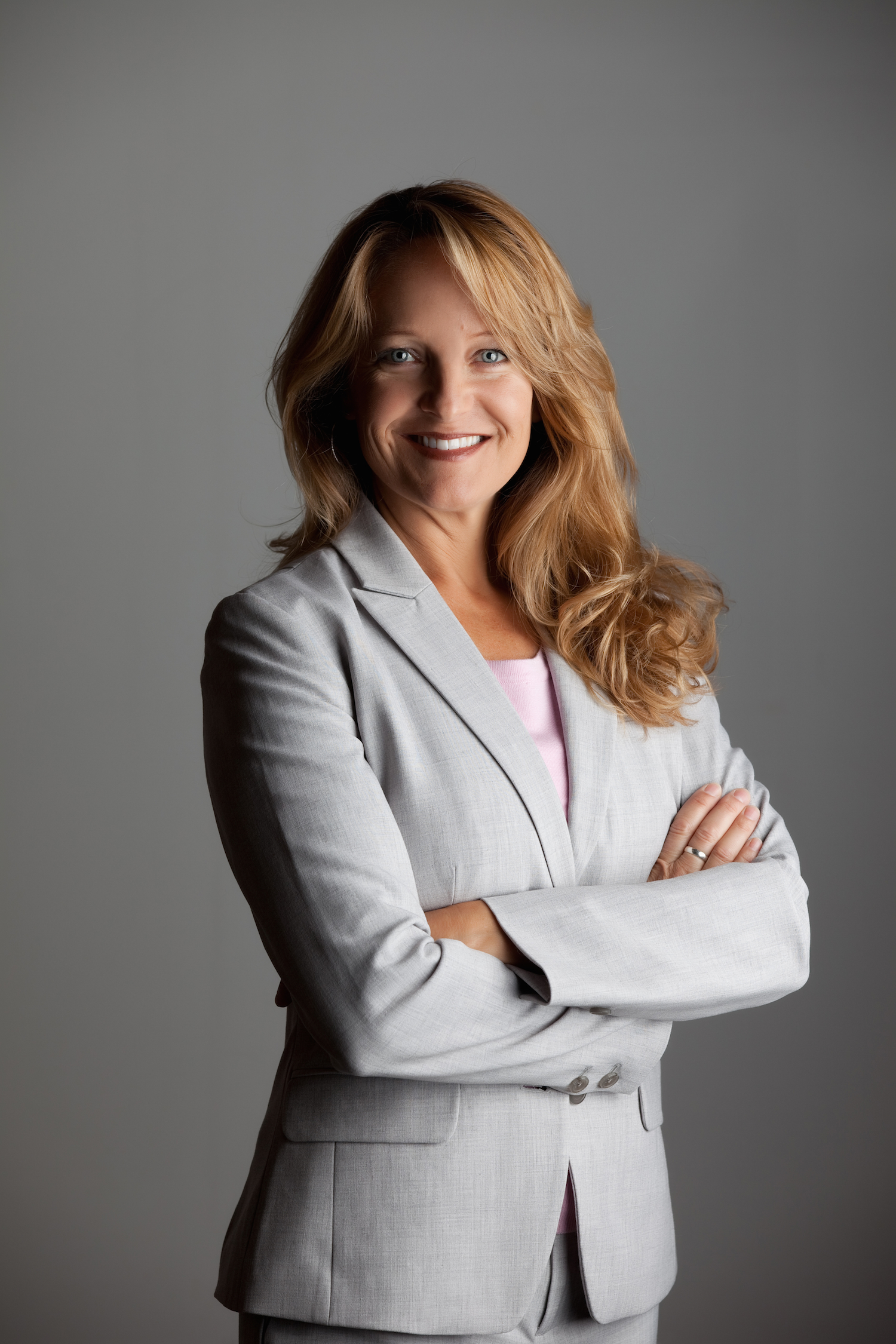 About – Angela Angelovic